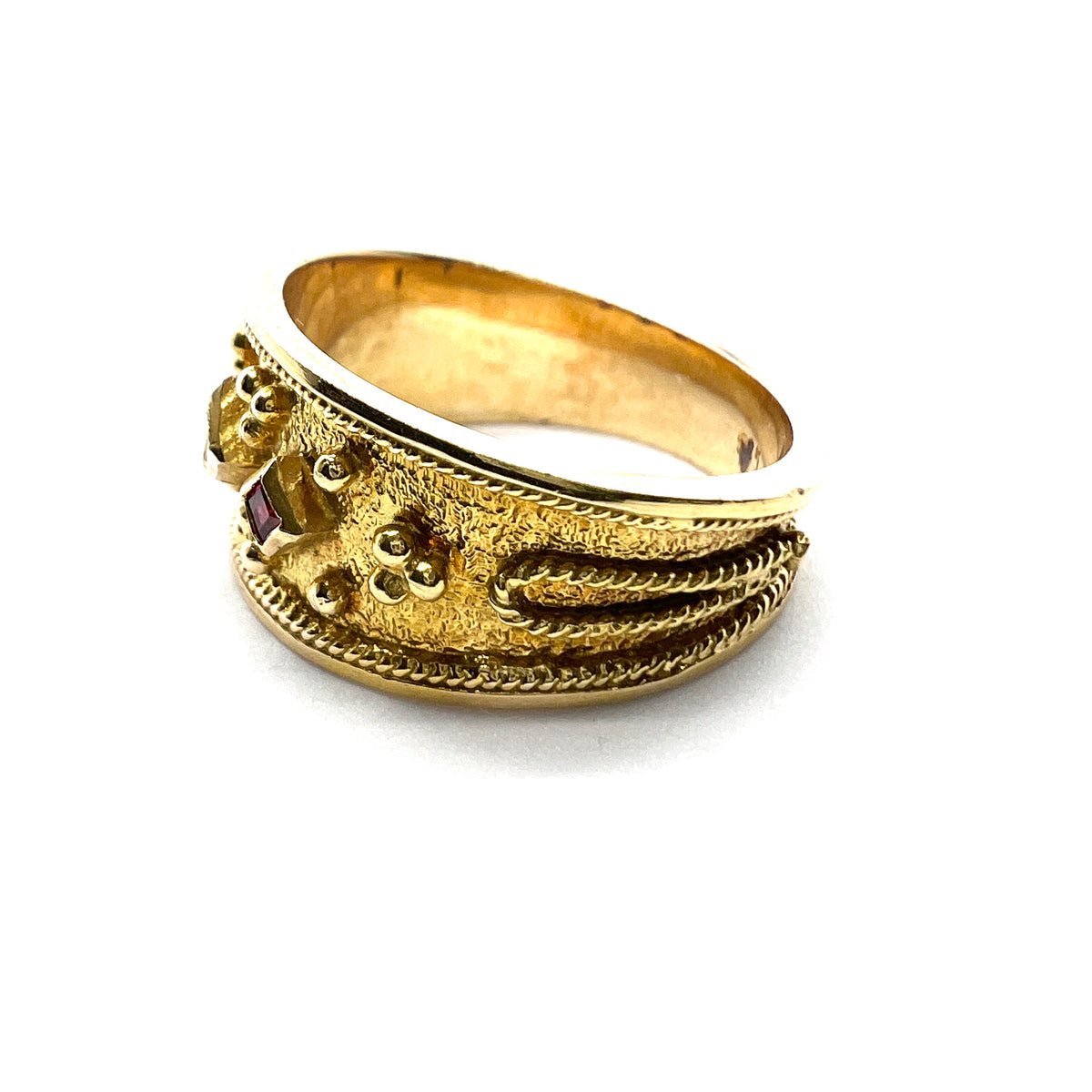 Vintage 14k Gold Synthetic Sapphire Etruscan Revival Ring. – T ...